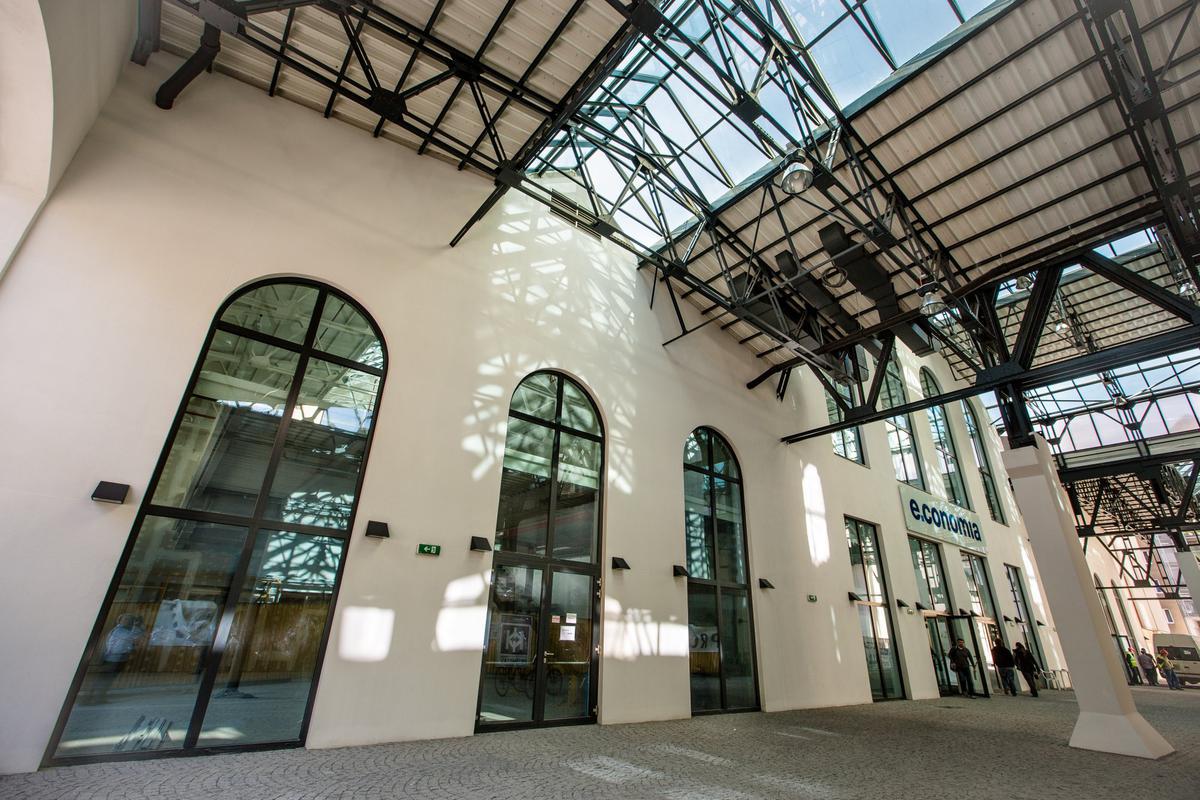 Форум Карлин