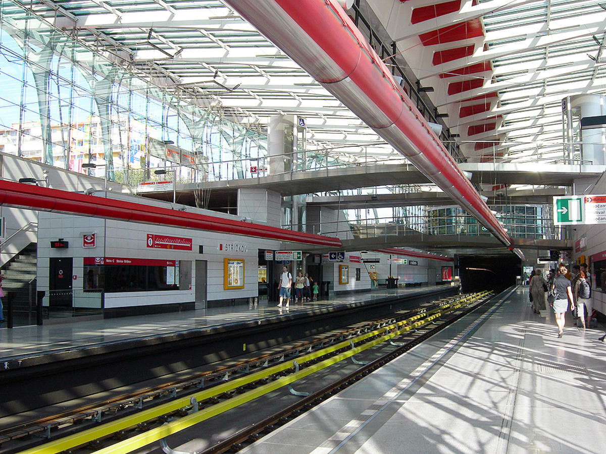 Метро Střížkov